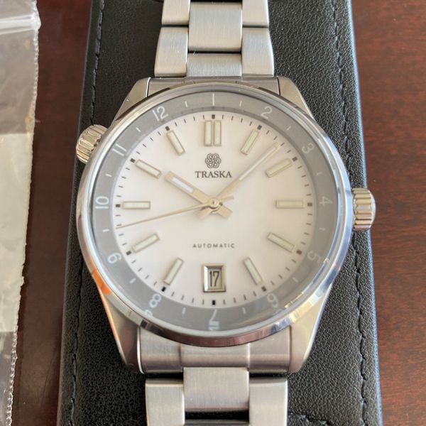 Traska Venturer Arctic White | WatchCharts