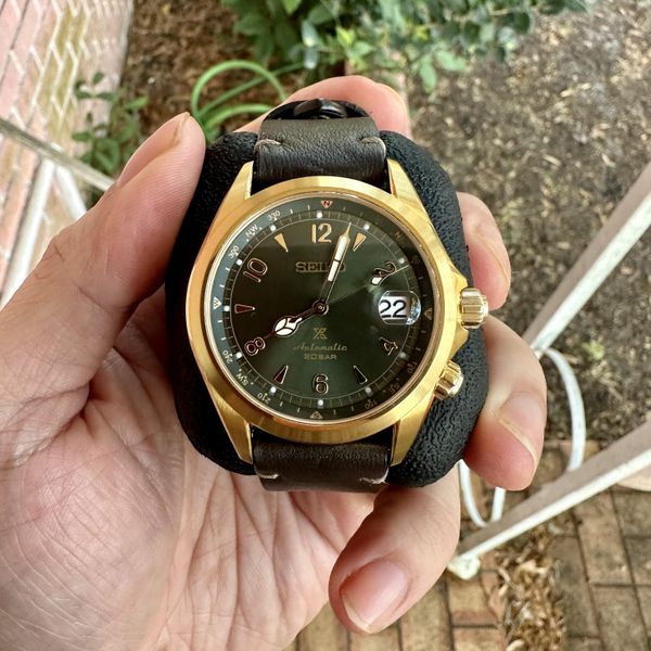 [WTS] Gold Seiko Alpinist SPB210 - $545 OBO | WatchCharts
