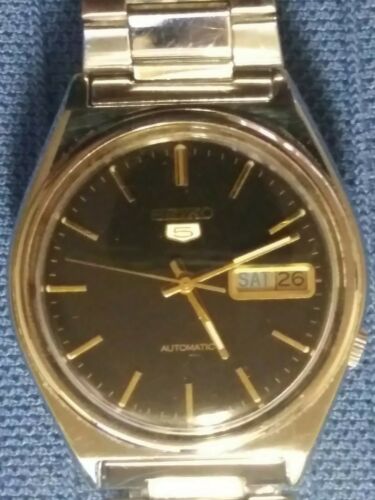 Vintage SEIKO 5 Men's Automatic 7009-3140 21Jewels day date 90s Classic Watch. | WatchCharts ...