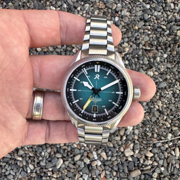 [WTS] RZE Fortitude GMT, teal, 41mm, automatic Miyota 9075, titanium ...