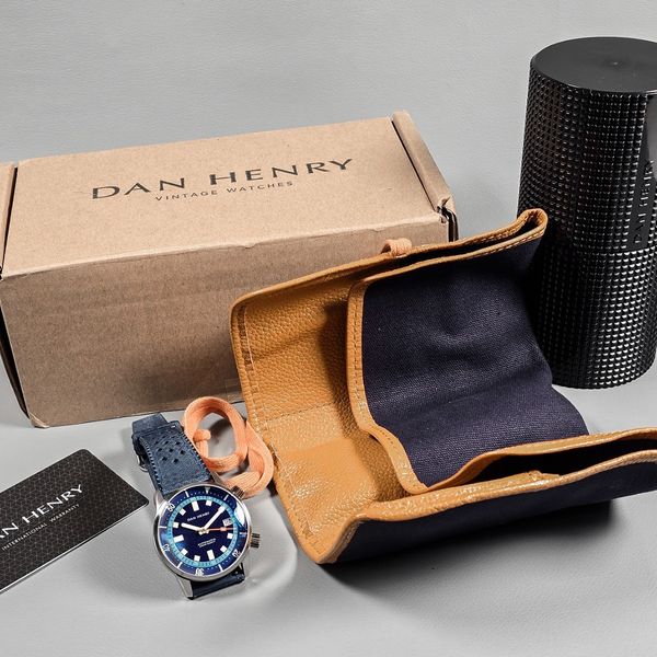 Dan Henry 1970 Automatic Diver 'Compressor' - Limited Edition - Unworn ...