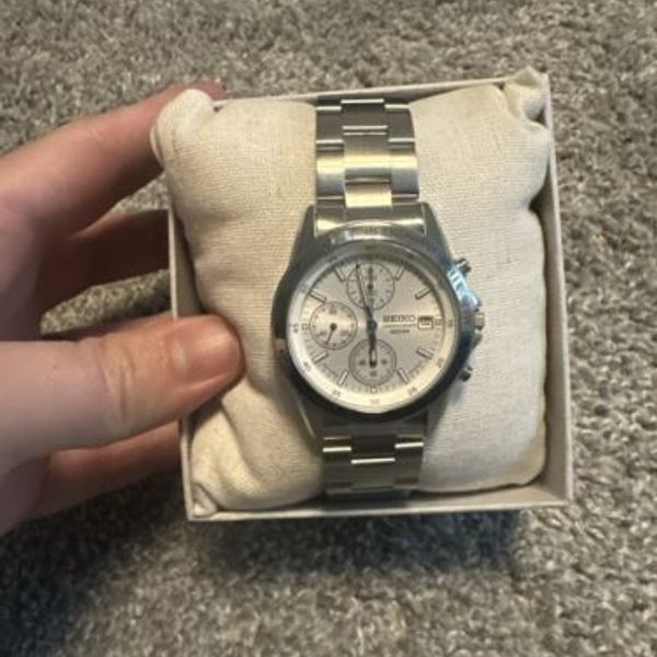 Seiko Menâ s White Face Chronograph Watch 100m Water Resistance W/ Box ...