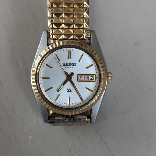Seiko SQ Women 3E23-0A69 White Dial Day/Date Fluted Two-Tone Quartz ...