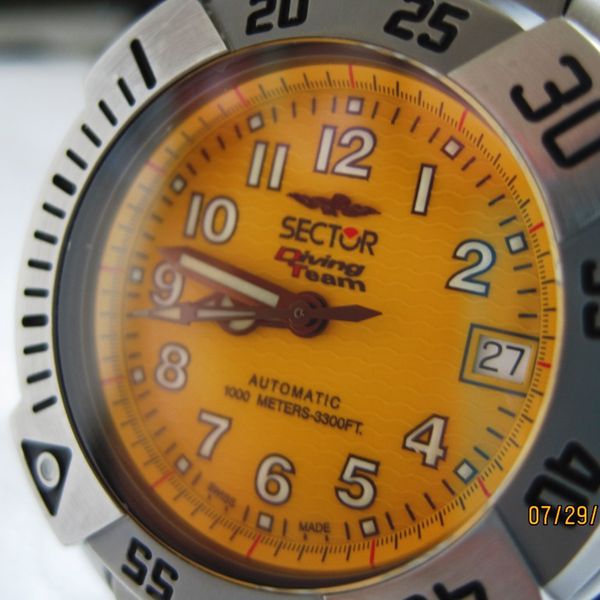 FS: SECTOR DIVING TEAM 1000m NO LIMITS Yellow | WatchCharts Marketplace