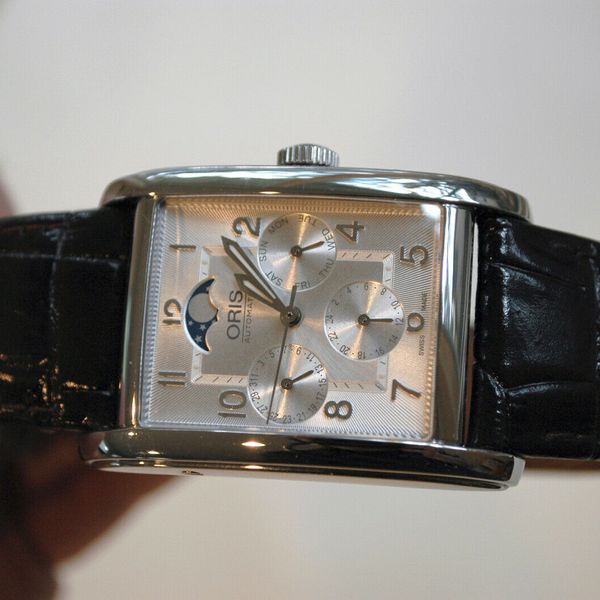 Oris Rectangular Complication Silver Dial Men's Watch 582-7694-4061LS-mint | WatchCharts