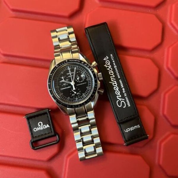 MoonSwatch Metal Mod- Mission To The Moonphase Snoopy Black ...