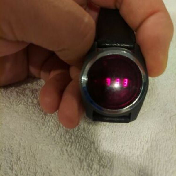 1977 Mens LED Digital Texas Instruments Microelectronic Digital Watch ...
