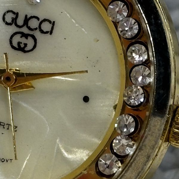 GUCCI Floating Diamonds Ladies Watch Stretch Stainless Steel Band, Dead ...