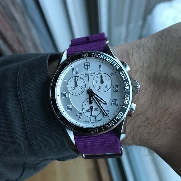 [WTS] Victorinox Chrono Classic white face | WatchCharts Marketplace