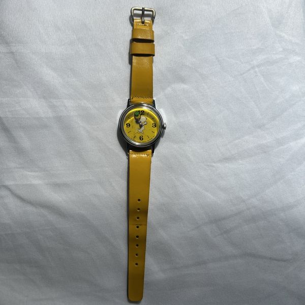 Snoopy Tennis Watch Vintage 1976 Timex Yellow Peanuts Mystery Ball ...