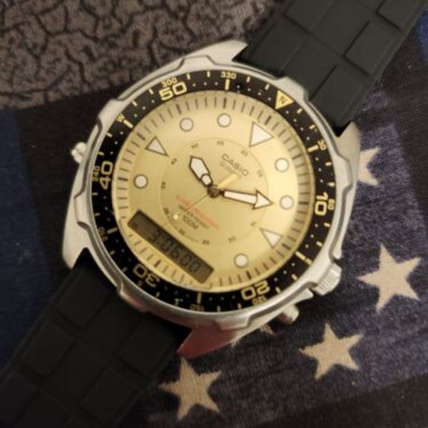 Vintage Casio "Arnie" Men's Watch 2701 AMW-320R Gold Dial *See ...