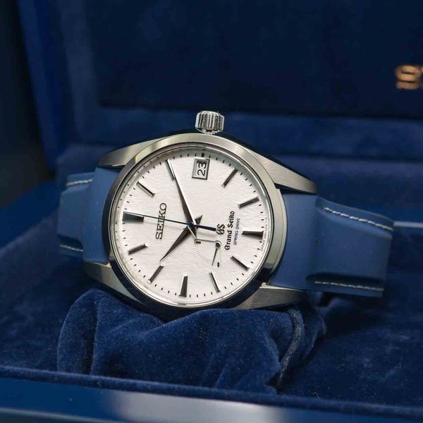 FS: Grand Seiko Spring Drive “Snowflake” - SBGA011 | WatchCharts ...