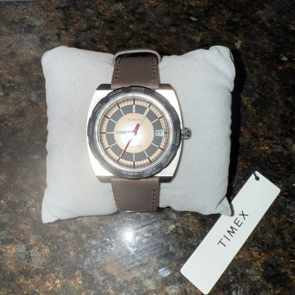 TIMEX Q 1972 World Time Reissue Brown Quartz Watch 39mm TW2Y31300 ...