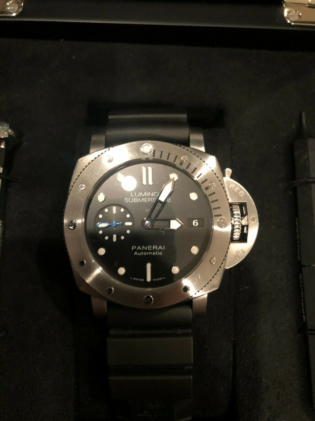 Mint and Complete Panerai Luminor Submersible 1950 - 3 Days - PAM 682 ...