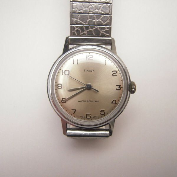 Vintage 1970 TIMEX Sprite sweep second hand wristwatch. 1150 2470 ...