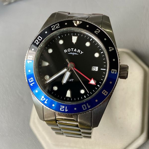 Men's Genuine Rotary GMT Batman Diver Designer Watch GB00682/04 Blue ...