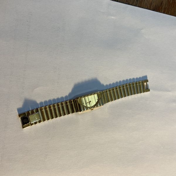 Rare Retro Seiko 2P20-5J99 Half Moon Gold Color Analog Womens Watch ...