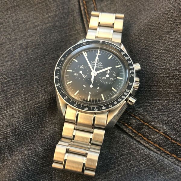 Omega Speedmaster Moonwatch Professional Chronograph 42MM Ref: 3570.50. ...