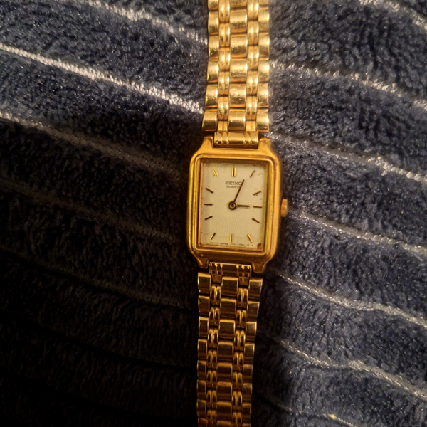 SEIKO Gold-Tone Quartz Dress Watch | WatchCharts Marketplace