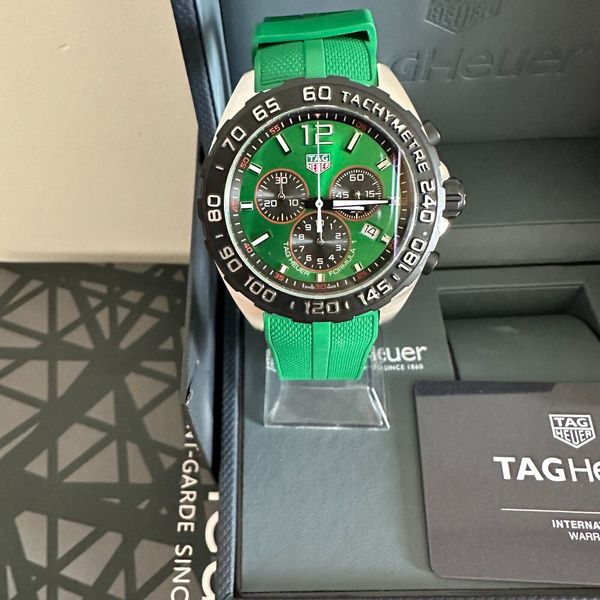 TAG Heuer Formula 1 Chronograph Quartz, 43 mm, CAZ101AP.FT8056 ...