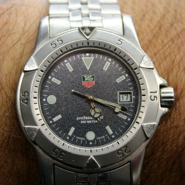 Vintage Men's Tag Heuer 1500 Series Professional 200m Divers Watch ...
