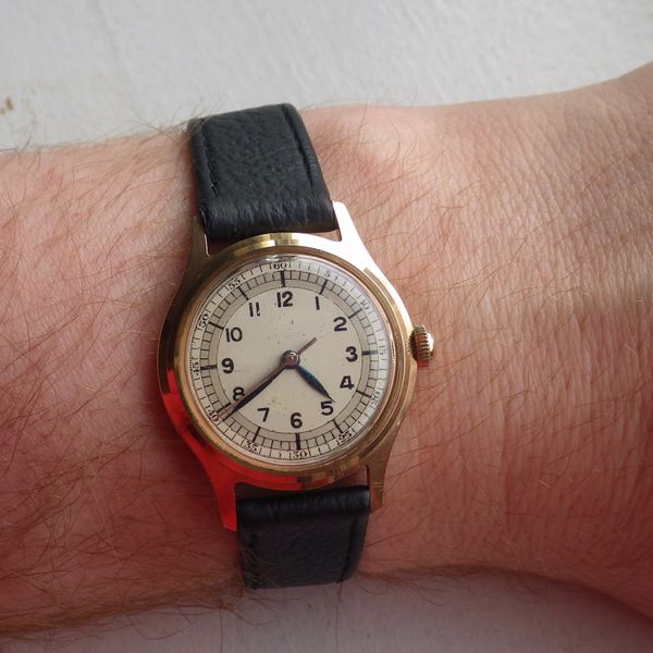 [WTS] - Generic Military Style 1940s Watch Gold/Stainless | WatchCharts ...