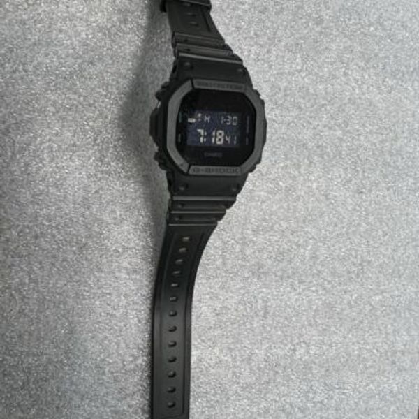 CASIO G-Shock 3229 DW-5600BB Water Resistance 20 Bar Has Minor ...