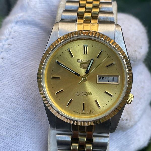 Vintage Seiko 5 Men's Automatic Watch Fluted Bezel 7009-3111 Day/Date ...