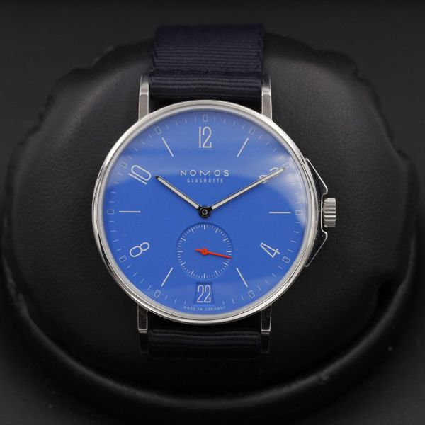 FSOT: Nomos - Ahoi - Datum - SIREN BLUE Dial - No. 554 - Complete 2017 ...