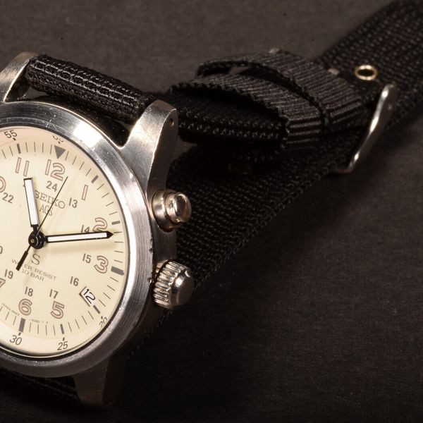 Seiko 5M22-6C20 SCFT003 SUS White/ivory Military dial AGS/Kinetic ...
