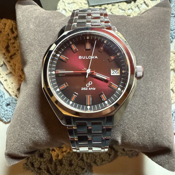 Bulova 96B401 Jet Star Stainless Steel Bracelet Red Dial Wristwatch for ...