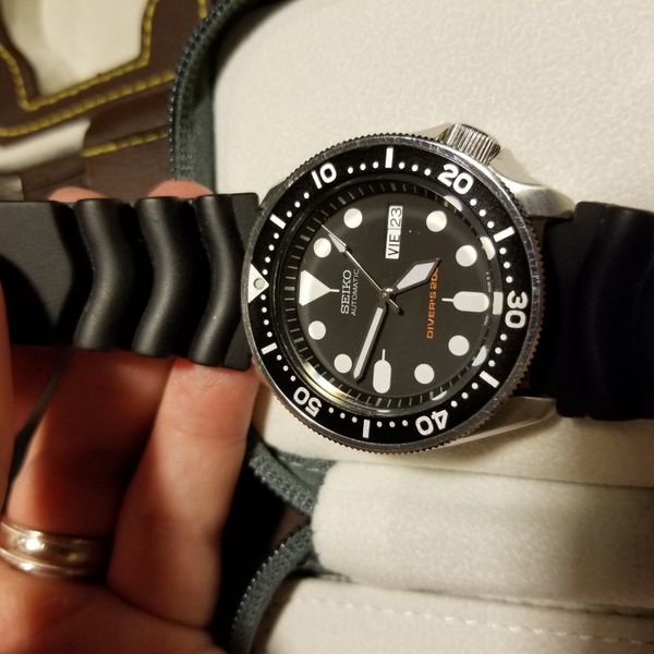 SEIKO SKX07 coin edge bezel | WatchCharts