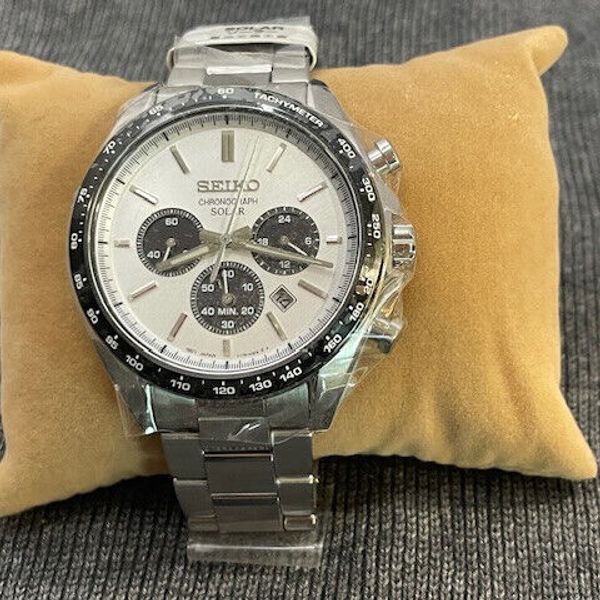 Seiko Speedtimer SBPY165 V175 Solar Chronograph Panda White Dial Watch ...