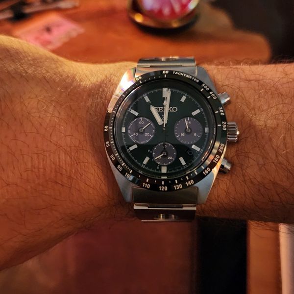 Seiko SSC933 Speedtimer Green Dial Chronograph Solar Watch + Strapcode ...