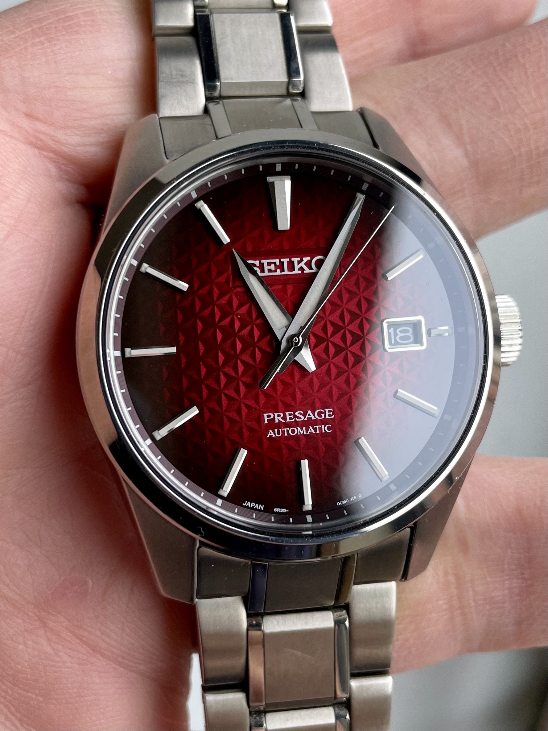SOLD: Seiko Presage “Sharp Edged” red (SPB227J1) | WatchCharts Marketplace