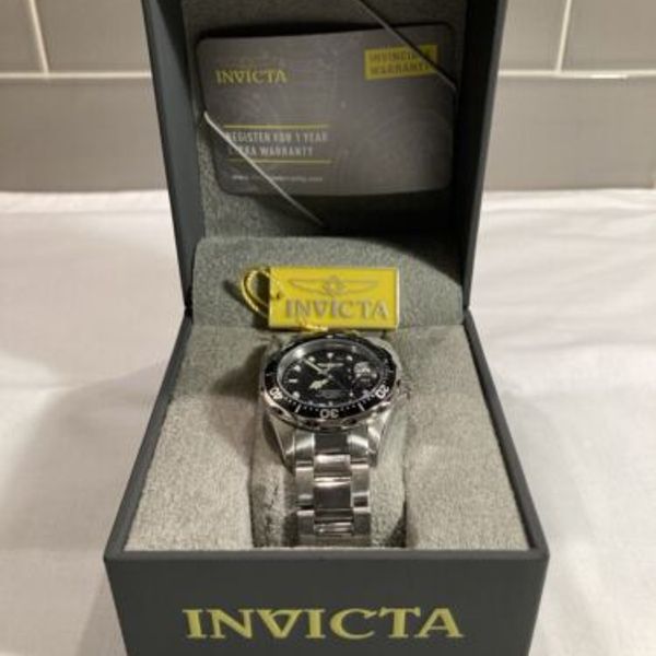 Invicta Pro Diver 200M Quartz Black Dial 8932 Men's Watch - BRAND NEW ...