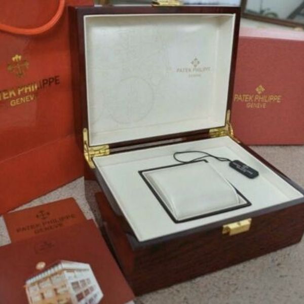Patek Philippe Red Lacquered Wooden Presentation Watch Box ...