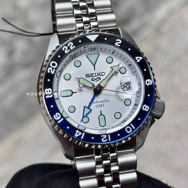 Brand New Seiko 5 White Batman GMT Automatic Watch SSK033K1 ...