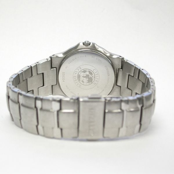 2000s Gents SS 35mm Black Dial Citizen Eco-Drive Mickey Mouse Watch ...