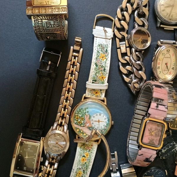 Huge Vintage Watch Lot 100+ Sold as is Timex Gruen Guess Pulsar ...