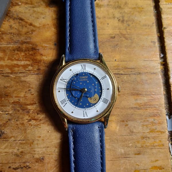 Vintage Timex M CELL Men Blue Star Moon Phase Leather Quartz Watch 7 1/ ...