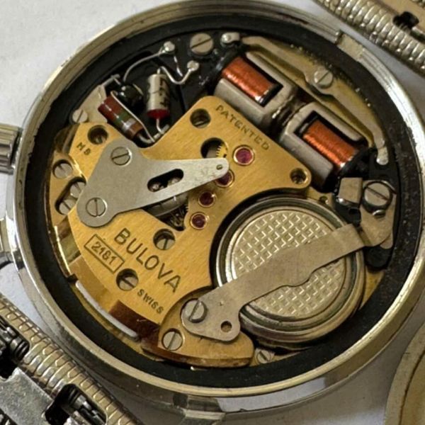 Vintgae Bulova Accutron 704 M8 Swiss 2181 Tuning Fork Dress Watch ...