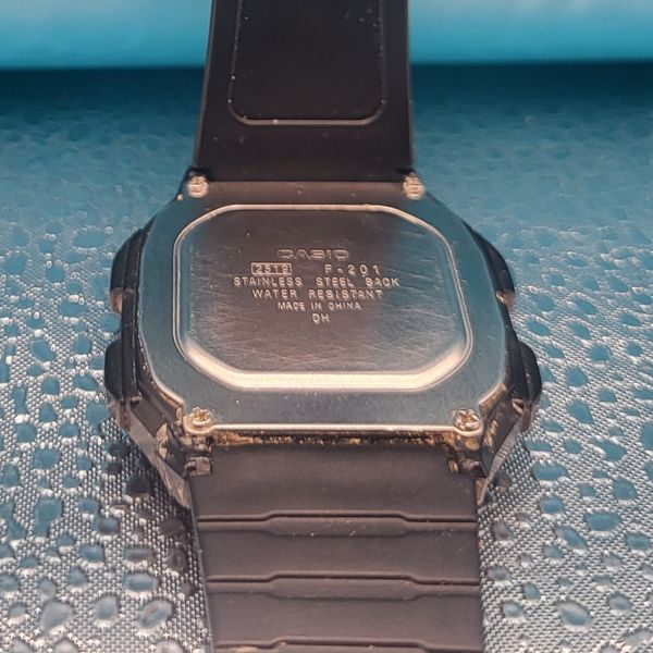 Casio F201 Black Digital Watch Excellent Condition But Needs New ...