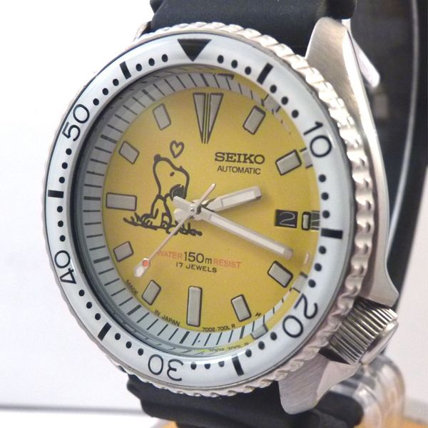 Seiko Ceramic Yellow Love Snoopy Peanuts Automatic Divers Date Watch ...