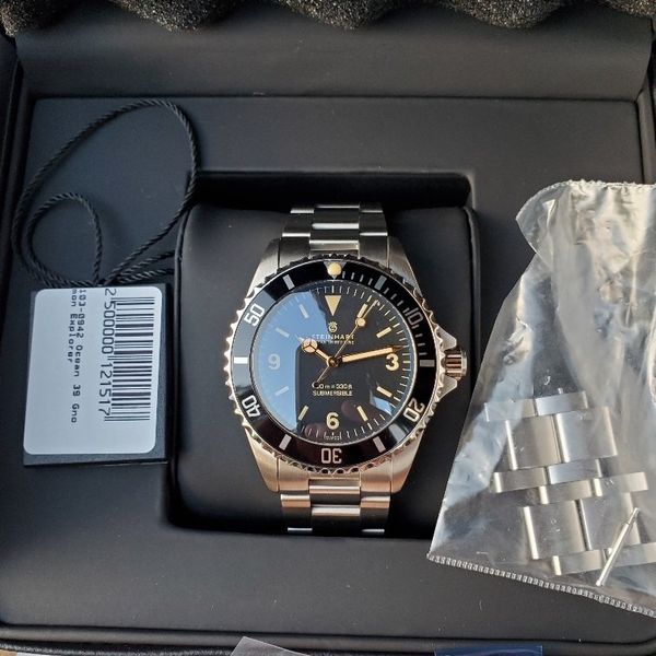 Steinhart Ocean 39 Explorer Full Kit, Warranty | WatchCharts