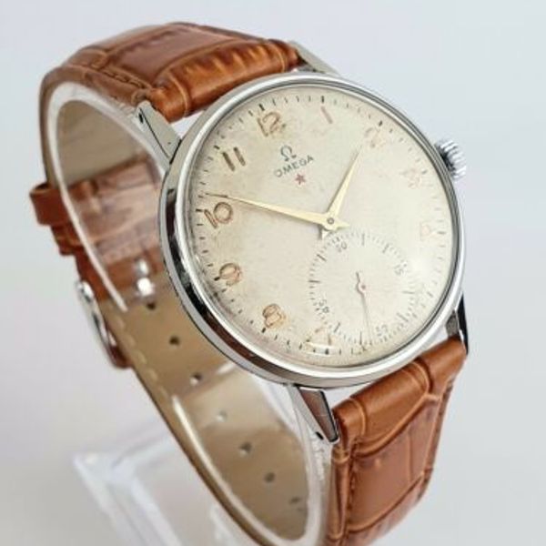 Very Fine 1943 Vintage Omega 2271 Red Star Dial Gents Watch | WatchCharts