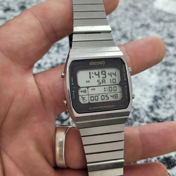 RARE SEIKO A714-5050- AKA RUNNING MAN | WatchCharts Marketplace