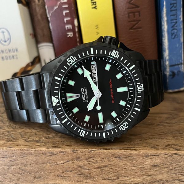 [WTS] Custom Stealth Seiko - OEM Pats - Countdown Bezel | WatchCharts ...