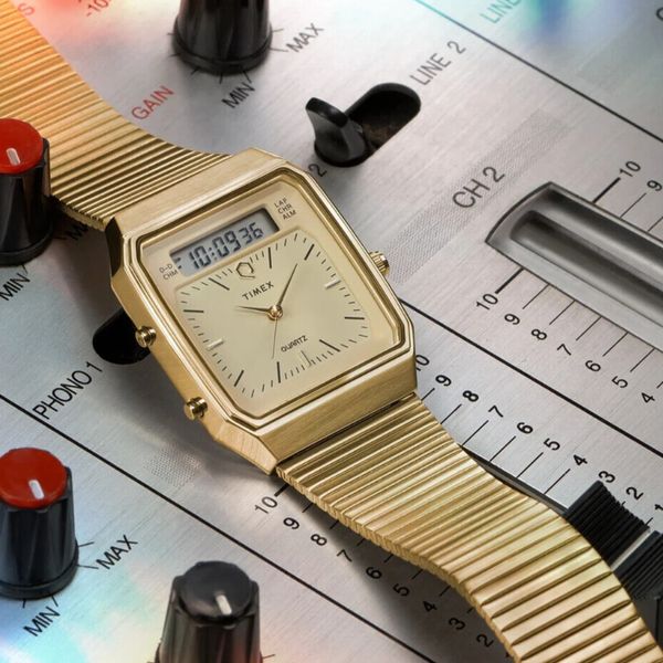 Q Timex 1982 Reissue Ana-Digi 33mm Gold stainless steel bracelet watch ...