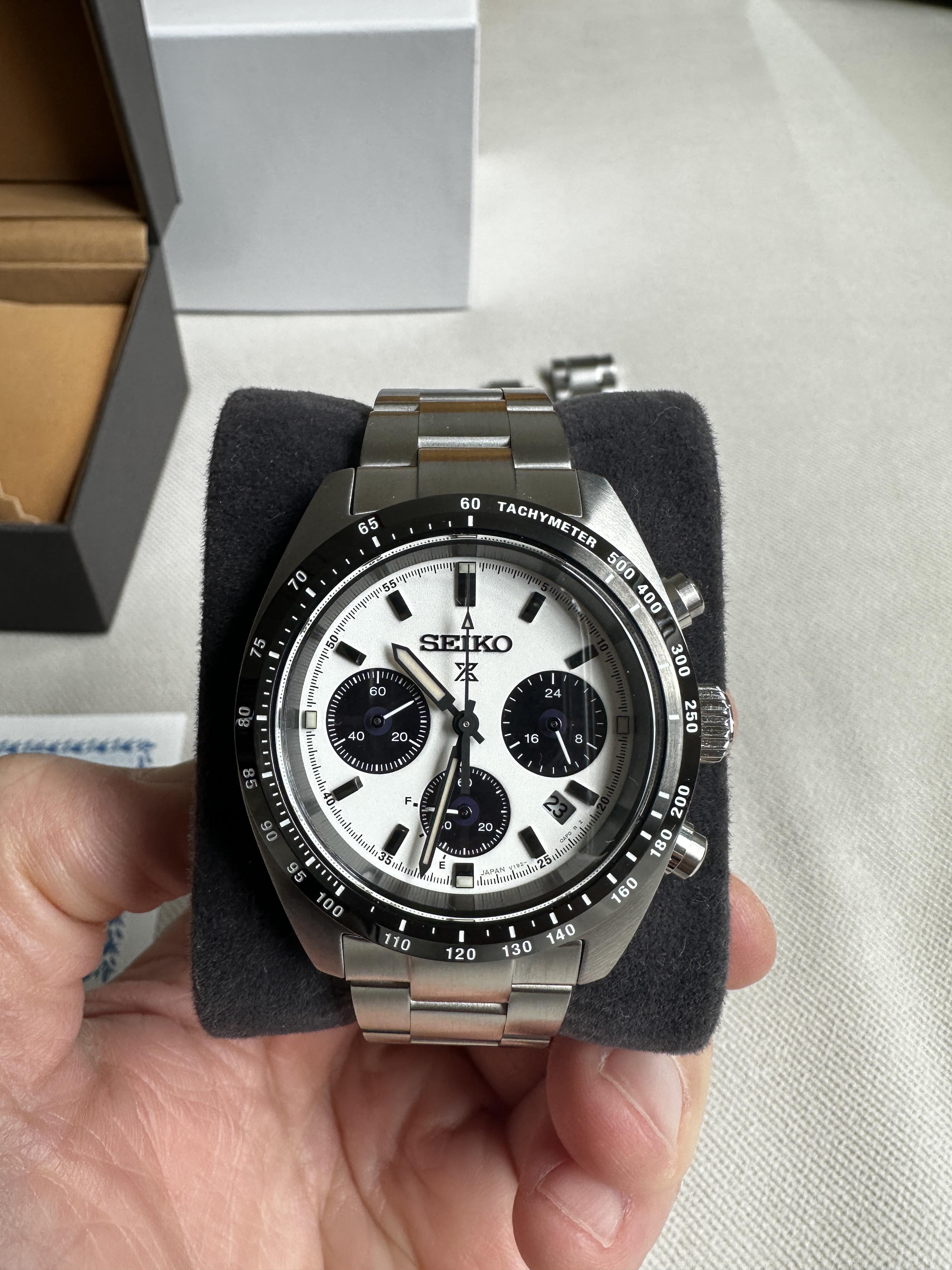 [WTS] Seiko SSC813 (Seitona) Full Set LNIB + Strapcode Oyster Bracelet ...